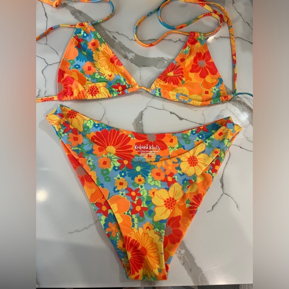 Kulani Kinis | Swim | Kulani Kinis Bright Floral Bikini | Poshmark